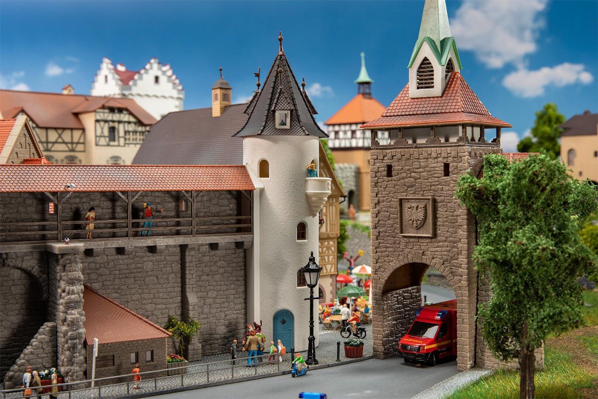 Faller 130826 - City bygninger og tilbehør - WWW.NETTOG.DK